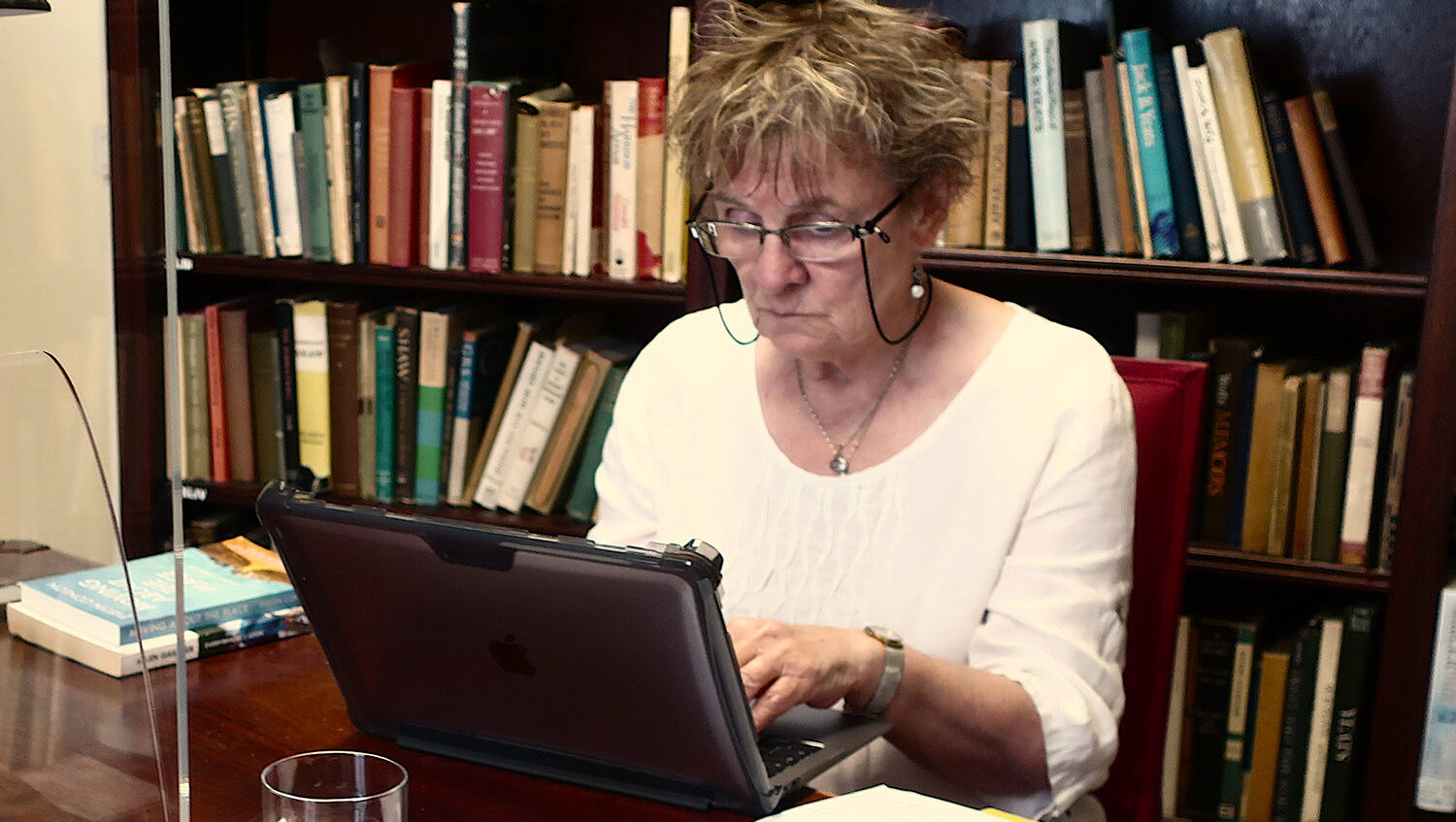 Women's voices gaining more purchase on literary landscape - The Clare ...